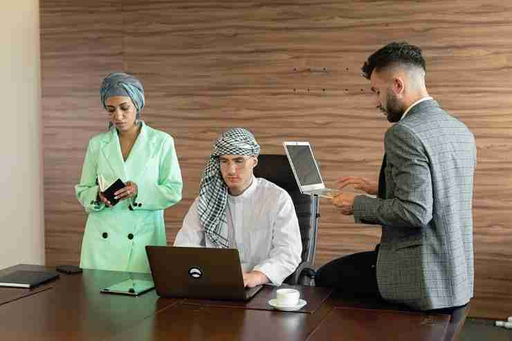 Top 7 Halal Businesses Muslim Entrepreneurs Must Do - The Halal Times